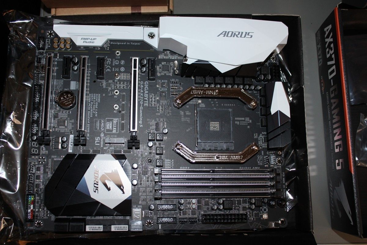 XDA Takes on Ryzen: In-Depth Look of AMD's AM4 Processors On Linux