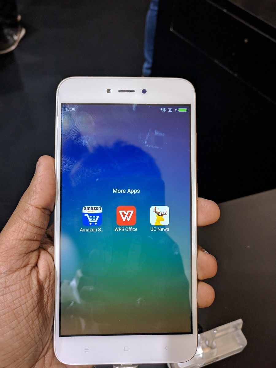 Xiaomi Launches the Redmi Y1, Redmi Y1 Lite and MIUI 9 Global ROM