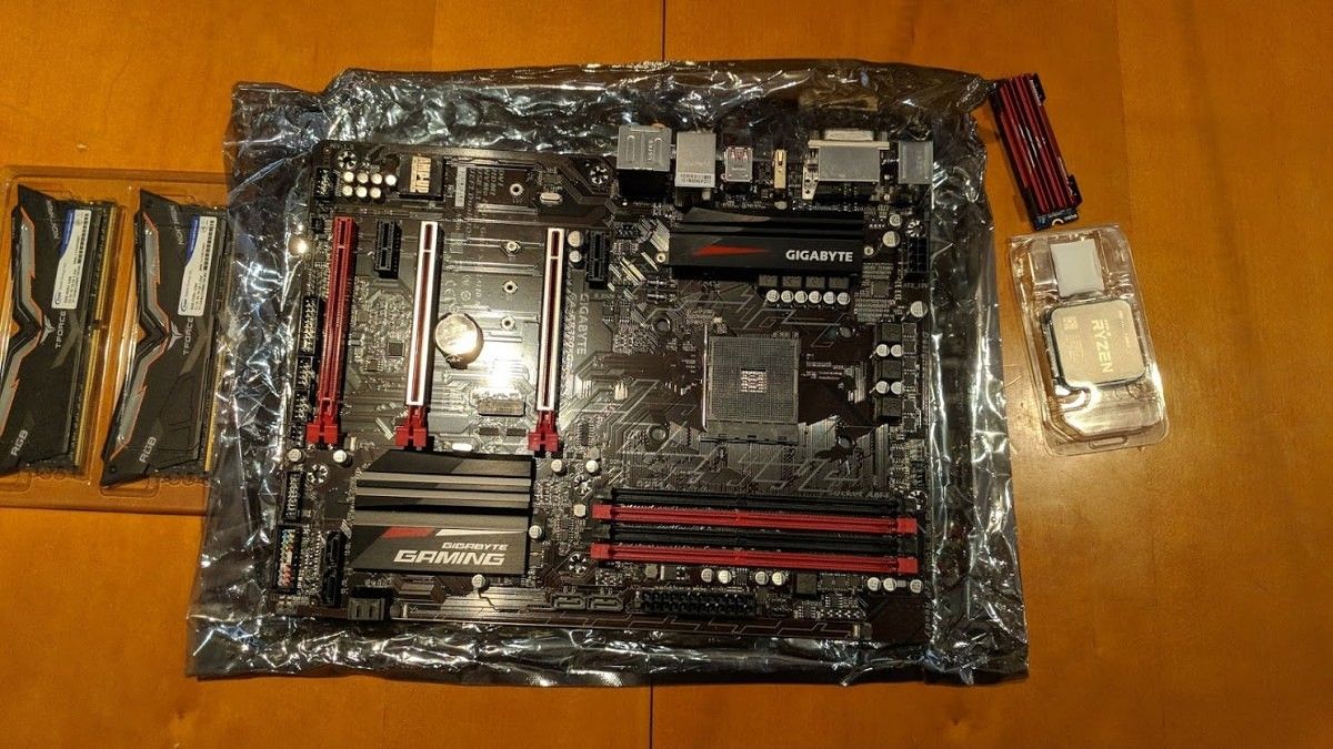 XDA's First Full PC Build: An All-AMD Linux Desktop