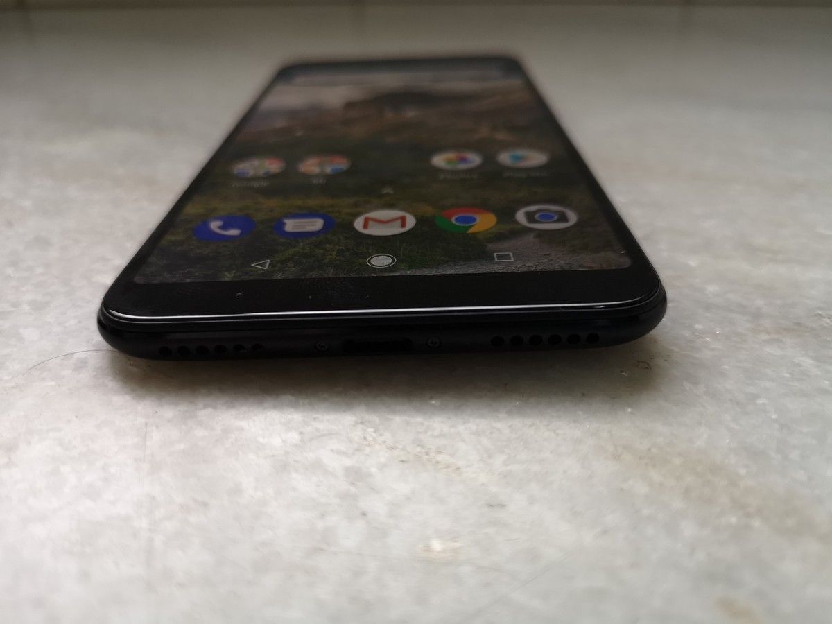 Xiaomi Mi A2 Review: A Camera-centric contender in a Competitive Market