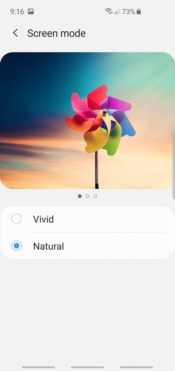 Samsung Galaxy S10e Review (Exynos): A Refreshingly Small Flagship with ...