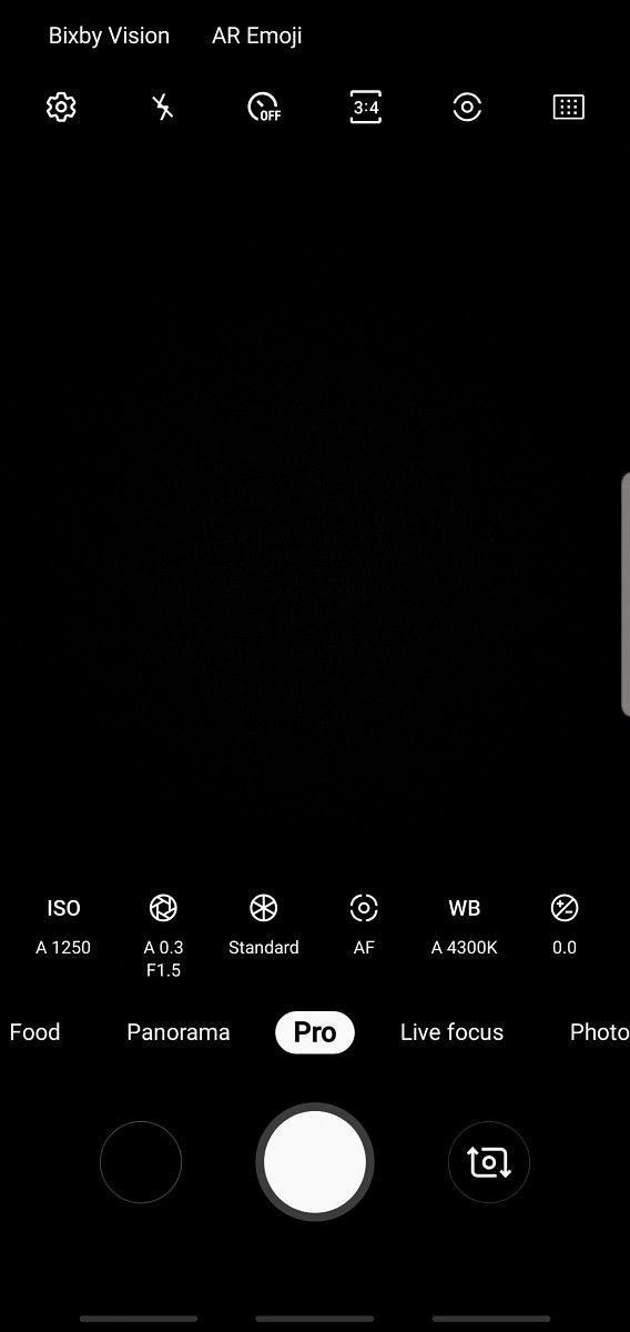 Samsung Galaxy S10e Review (Exynos): A Refreshingly Small Flagship with ...