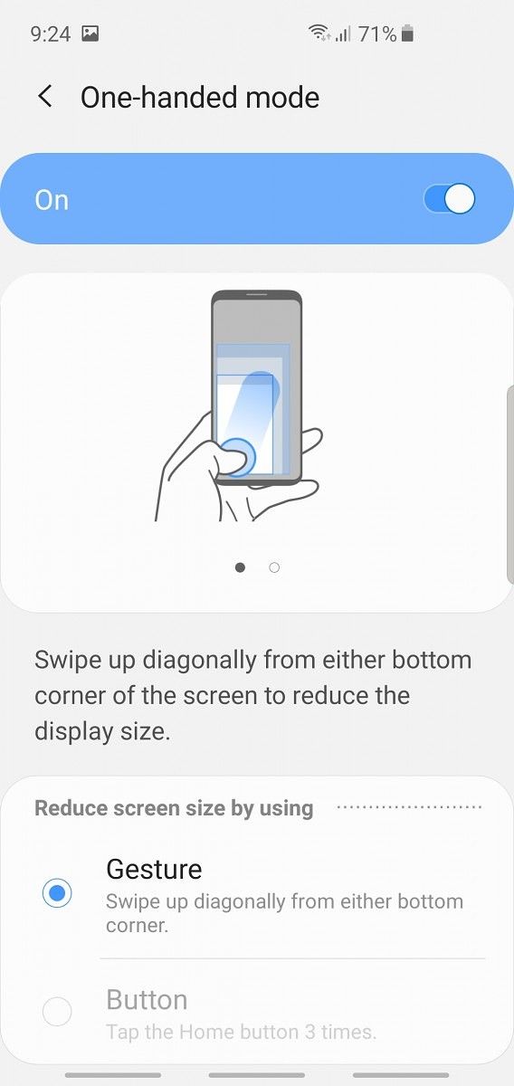 Samsung Galaxy S10e Review (Exynos): A Refreshingly Small Flagship with ...