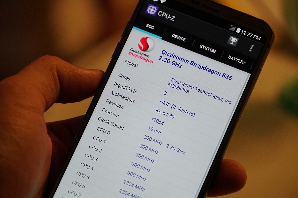 LG G6 with the Qualcomm Snapdragon 835: First Look at a Prototype