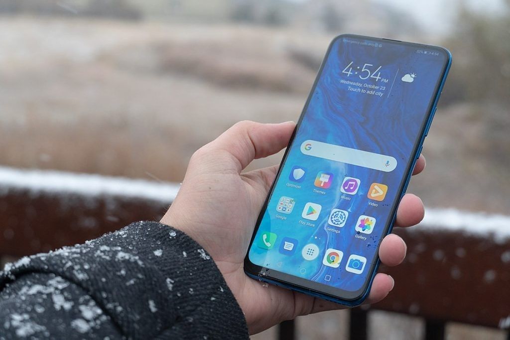 Best Pop-up Camera Phones Under $300