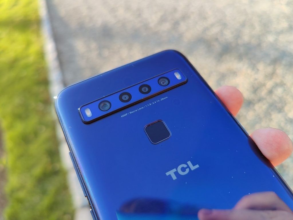 TCL 10L and 10 Pro Review: Great Value Mid-Range Android Smartphones