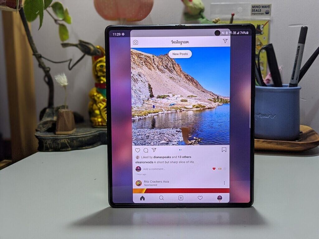 Galaxy Z Fold 2 Ongoing Review Day 1: The cutting edge future is here!