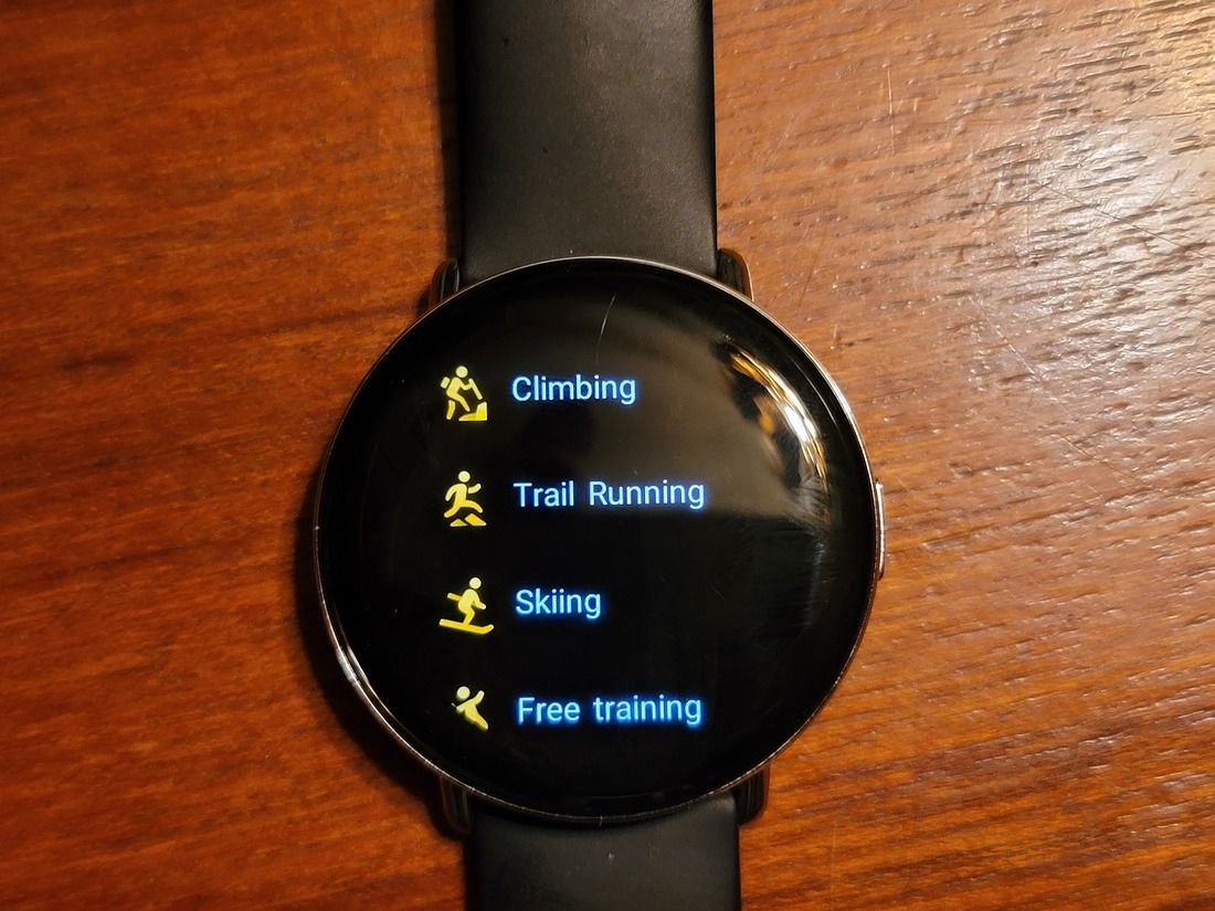 Zepp E Circle Review: An imperfect, but solid, mid-range smartwatch