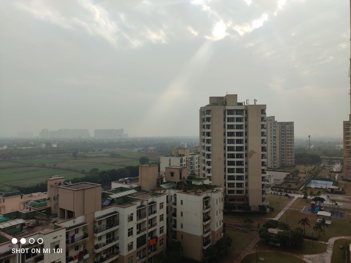 Xiaomi Mi 10i 5G Review: 108MP camera fixes the sub-premium persona