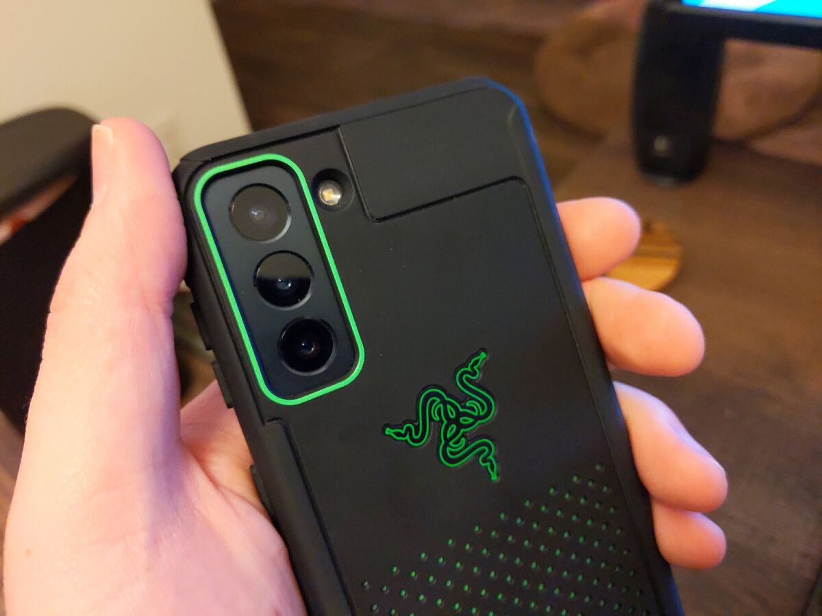 LineageOS 18.1 Review: Android 11, coming to an old phone near you