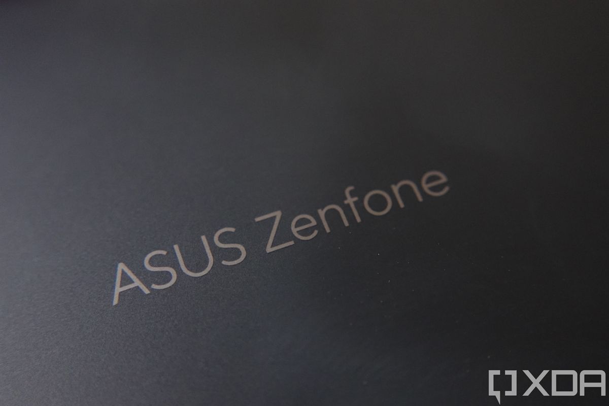 ASUS ZenFone 8 Review: The Best Small Phone of 2021