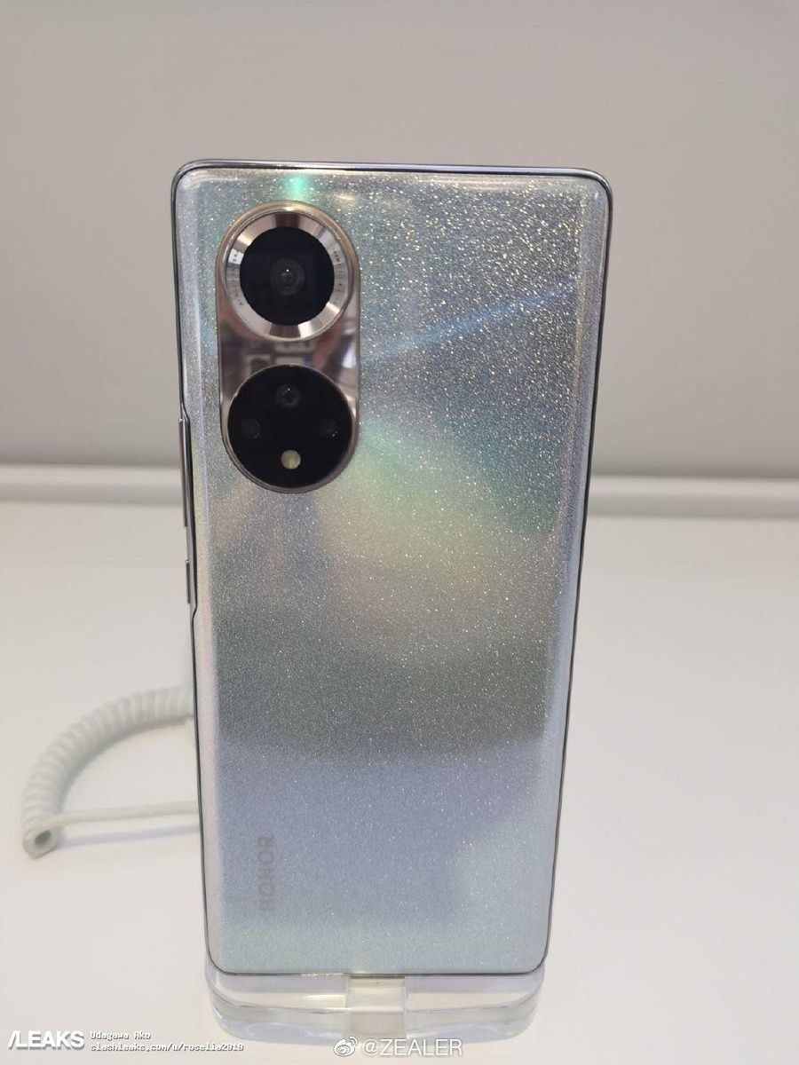 Honor 50 looks a bit like the Huawei P50 in these images