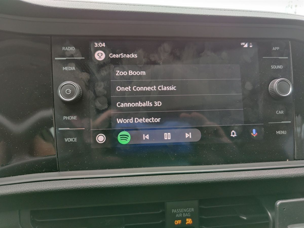 Google wants to bring HTML5 games to your Android Auto car screen