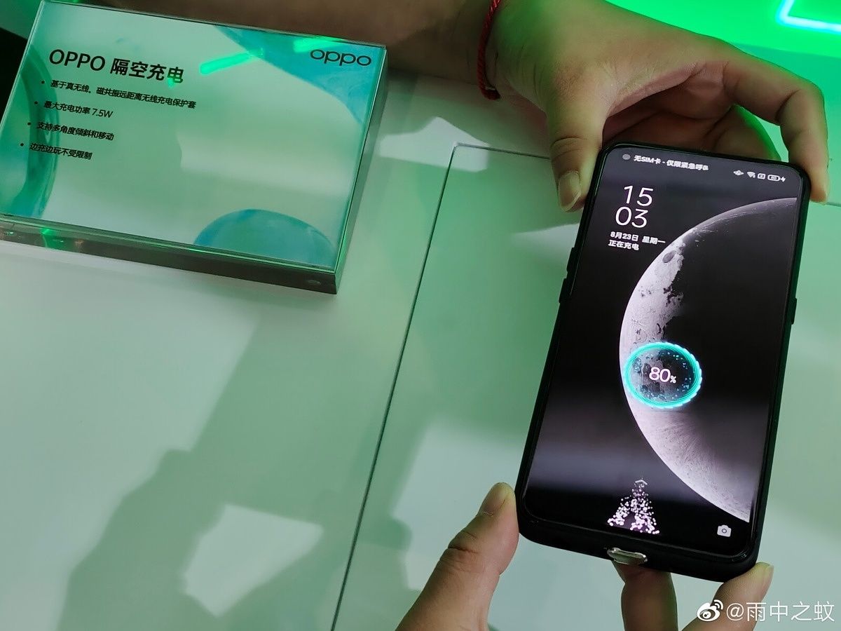 OPPO shows off MagVOOC magnetic wireless chargers