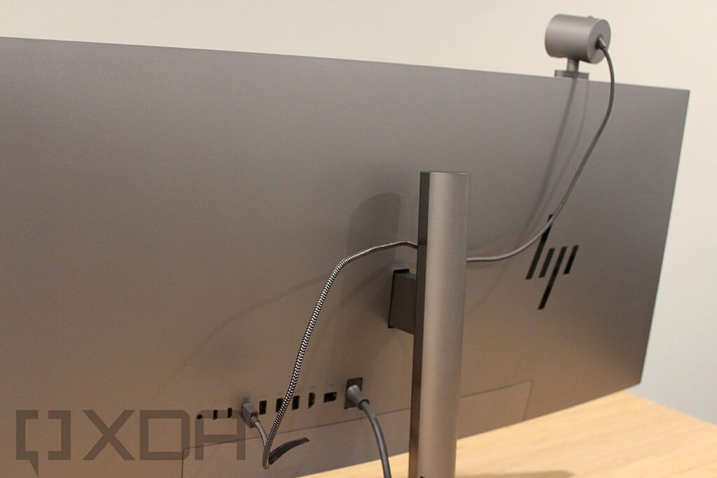 Hands on: HP's Envy 34 AiO is beautiful and has a magnetic camera