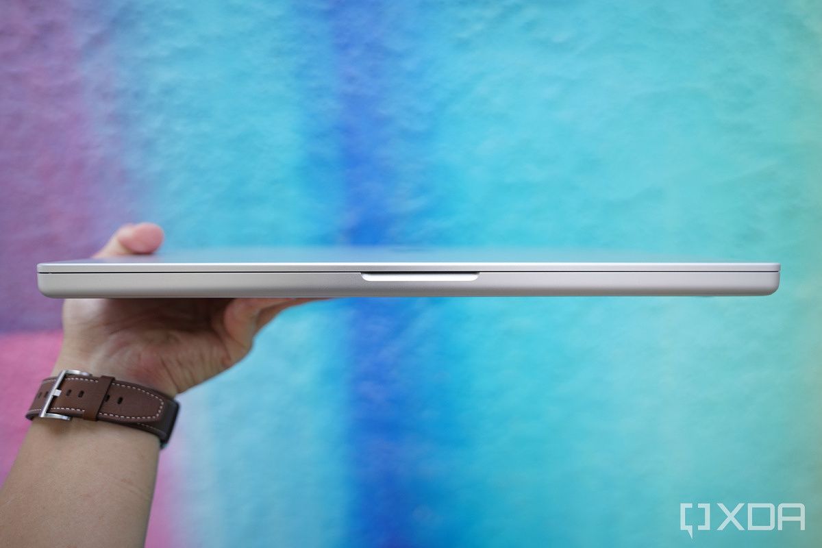 MacBook Pro 16 (2021) Review: The Apple M1 Max is made for Pros