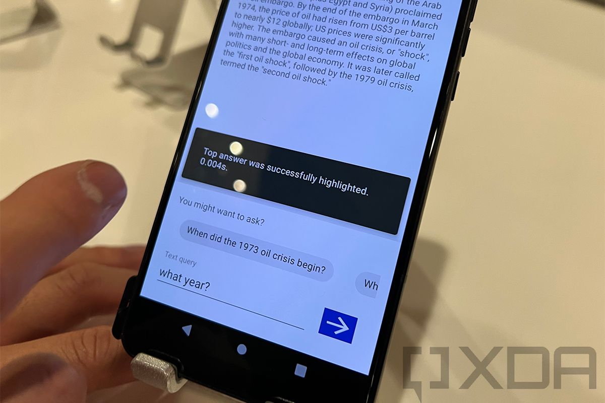 Hands-on with Qualcomm's Snapdragon 8 Gen 1 Reference Device