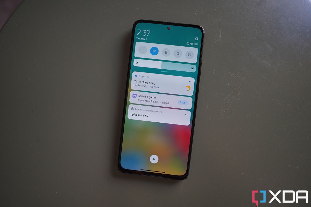POCO X4 Pro Hands-On: Main camera and display punch way above its €299 ...