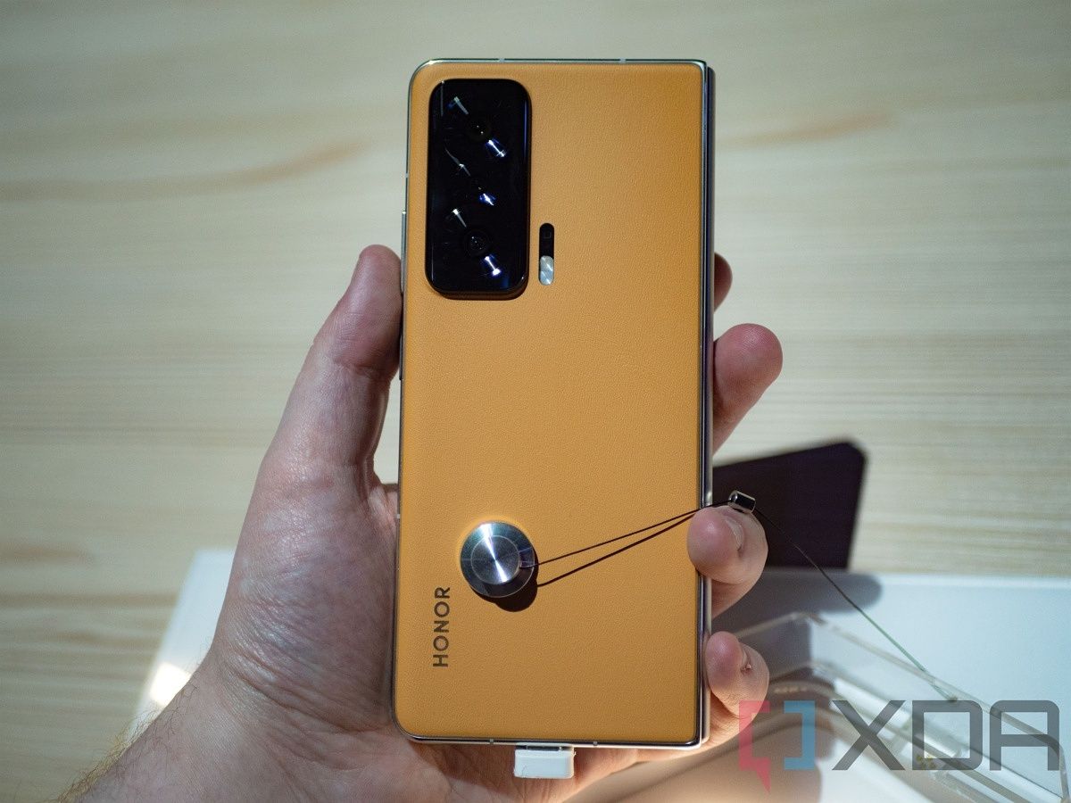 Hands-on with the Honor Magic V: Honor's first foldable phone