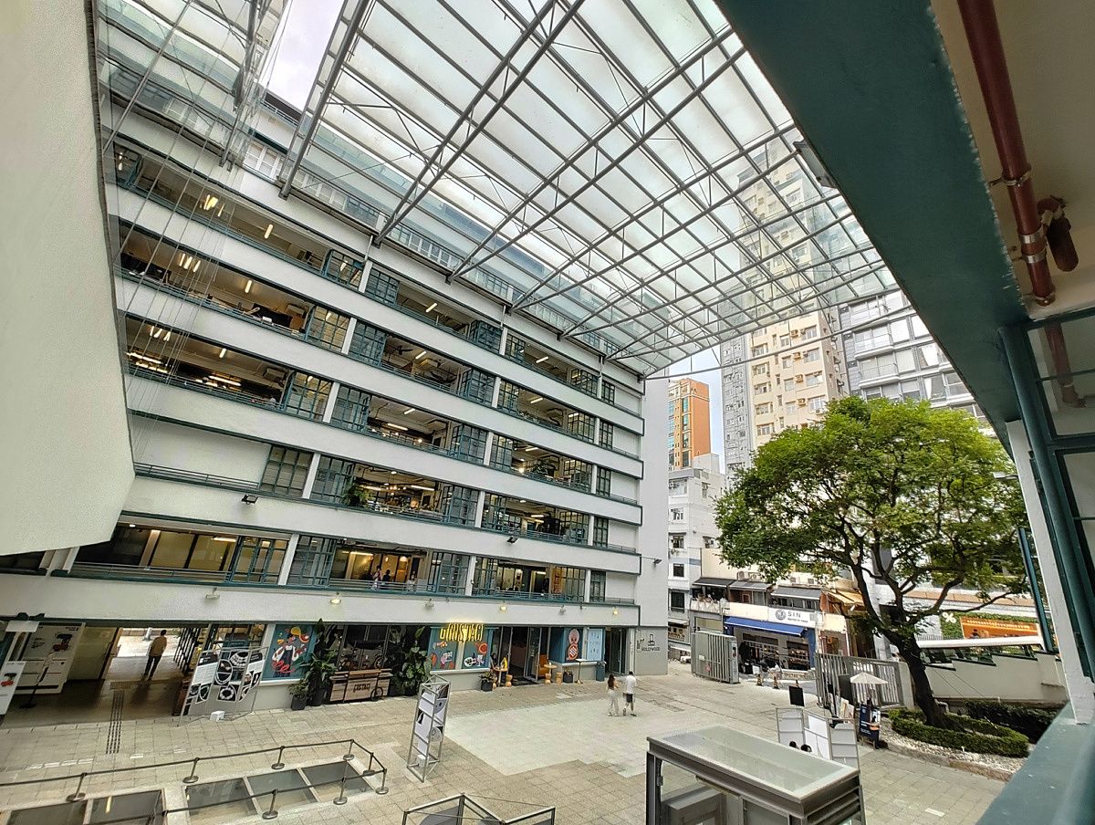 Nothing Phone 1 Review: Good phone, better marketing