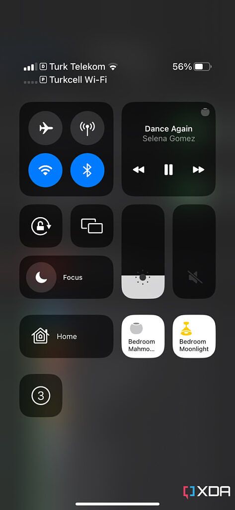 How to screenshot and screenrecord on the Apple iPhone
