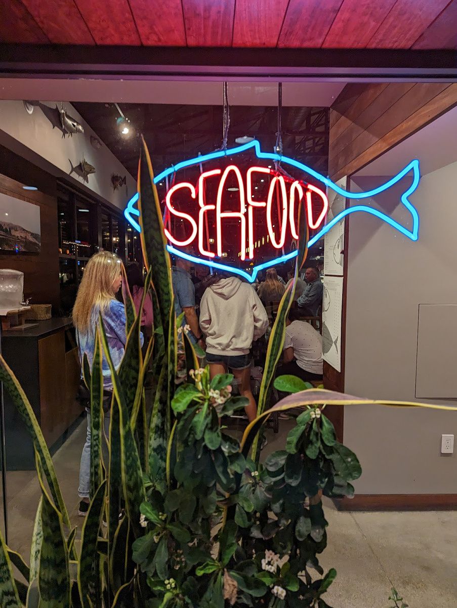 Google Pixel 7 review: Pixel hardware finally gets great enough to ...