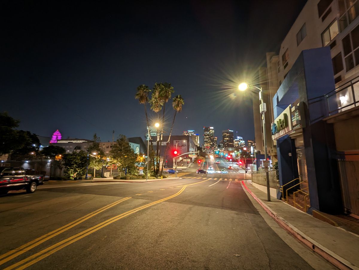 Google Pixel 7 review: Pixel hardware finally gets great enough to ...