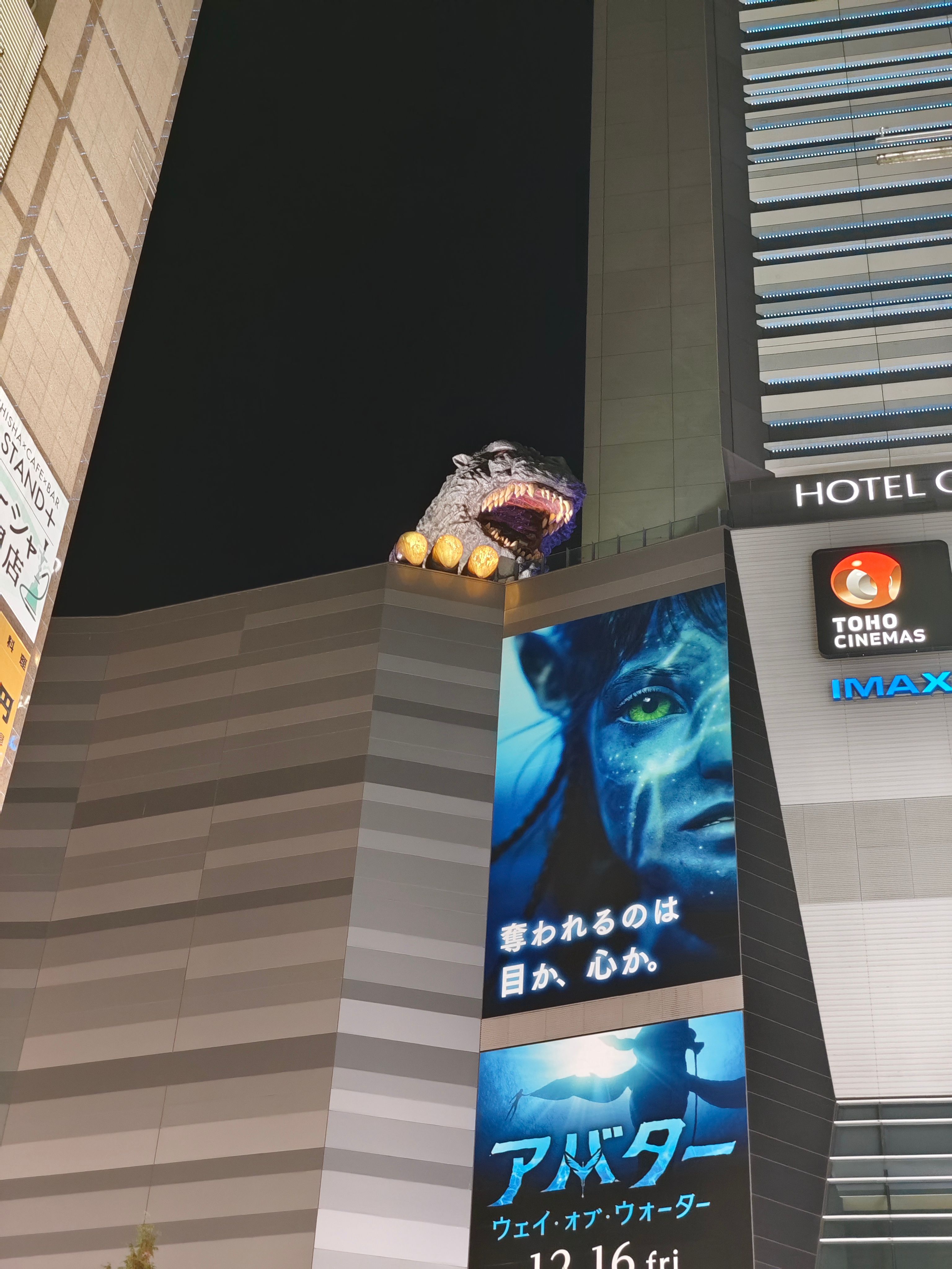 Vivo X90 Pro Plus review: This kitchen sink phone sets a high bar for ...