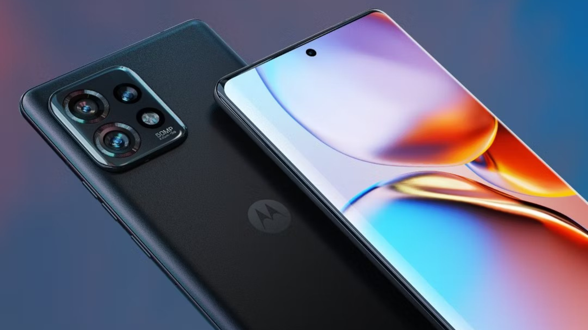 New leak shows off Motorola flagship ahead of its release – Dev & Gear