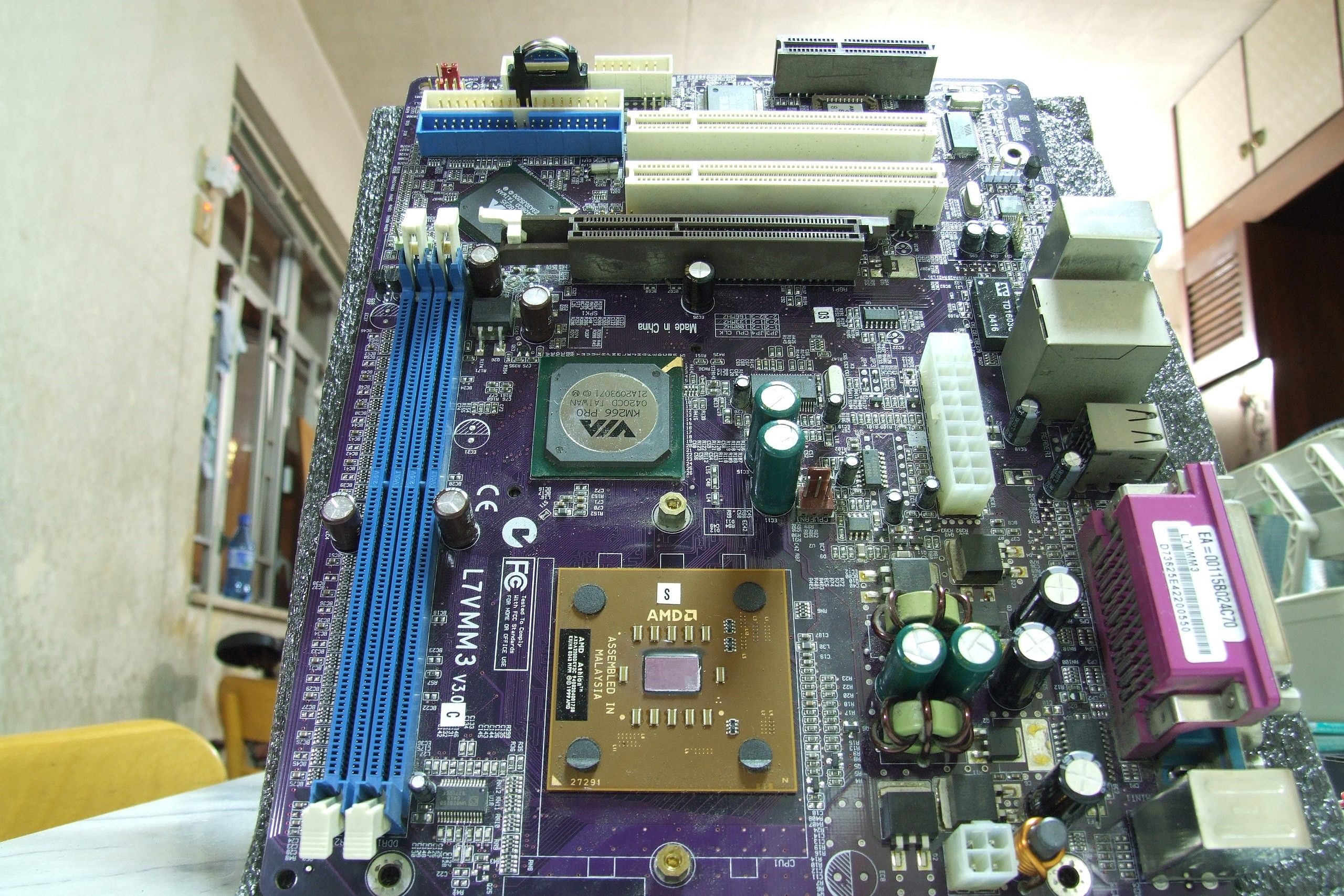 The 6 worst PC hardware trends that rightfully disappeared