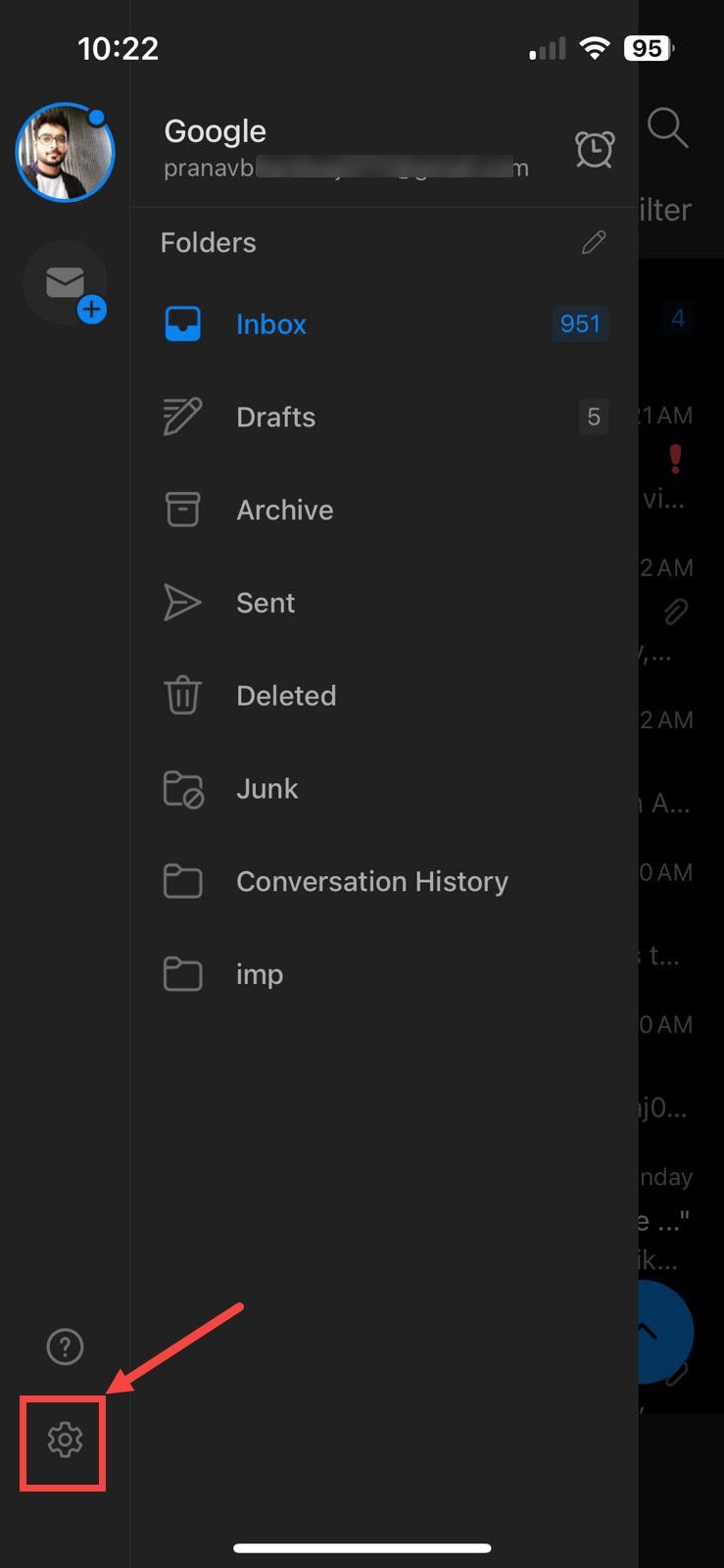 How to change your signature in Outlook