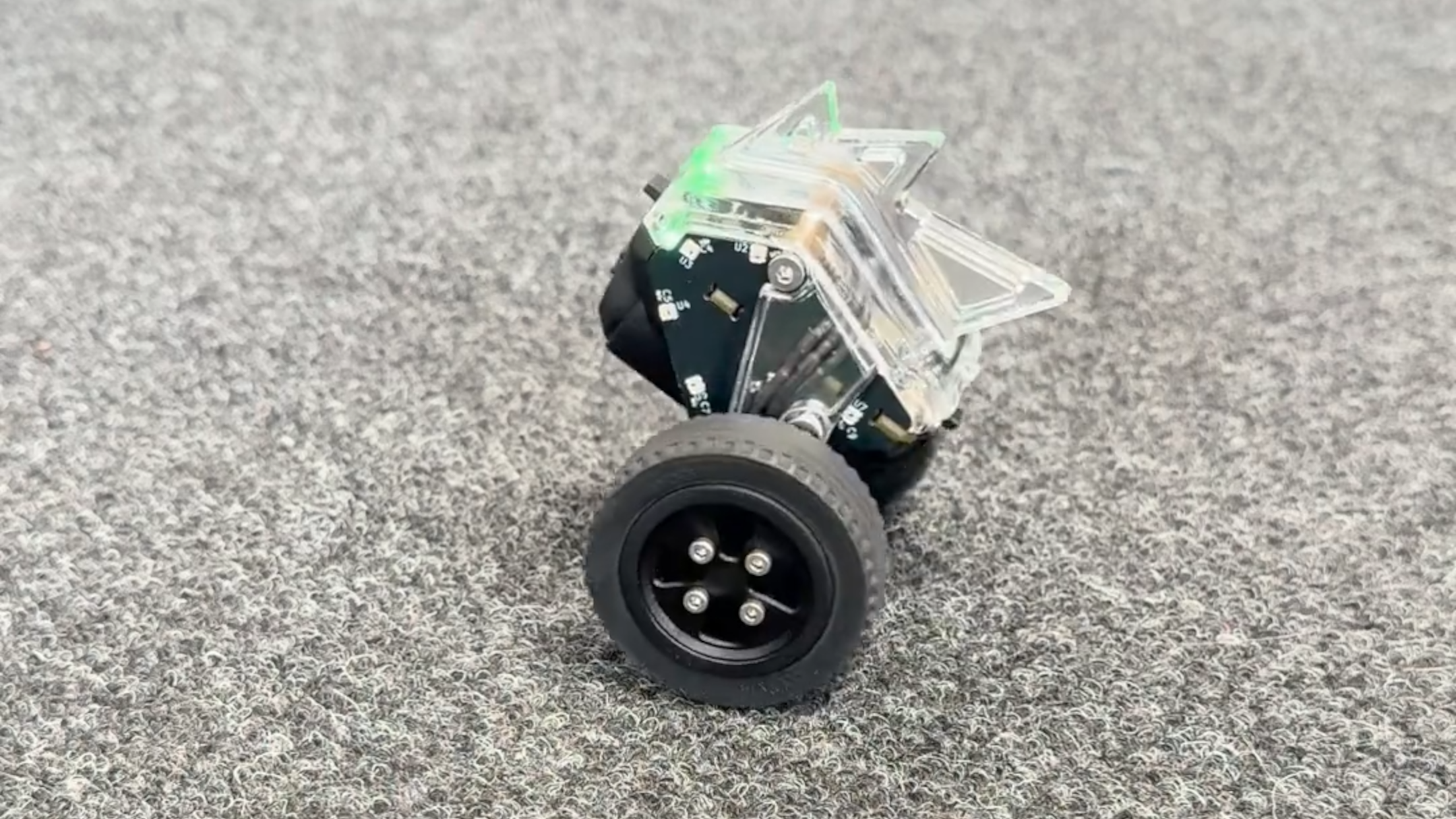 Someone is building a range of tiny Battlebots-esque robots with ESP32, and I really want one