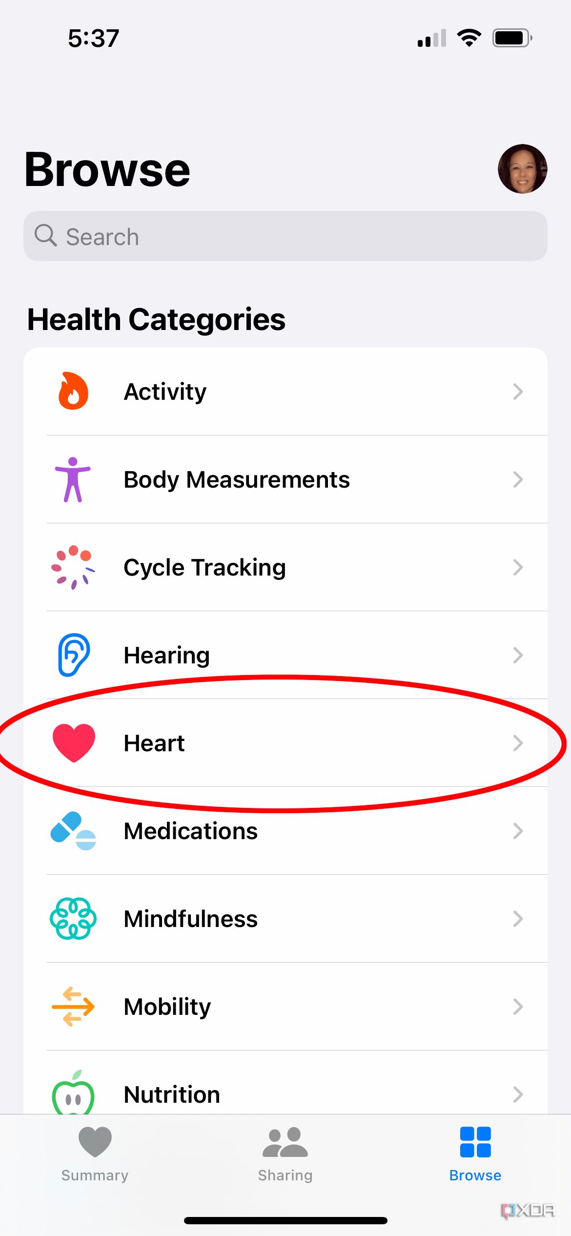 How to use ECG and check blood oxygen levels on Apple Watch