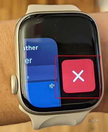 How to force close apps on Apple Watch