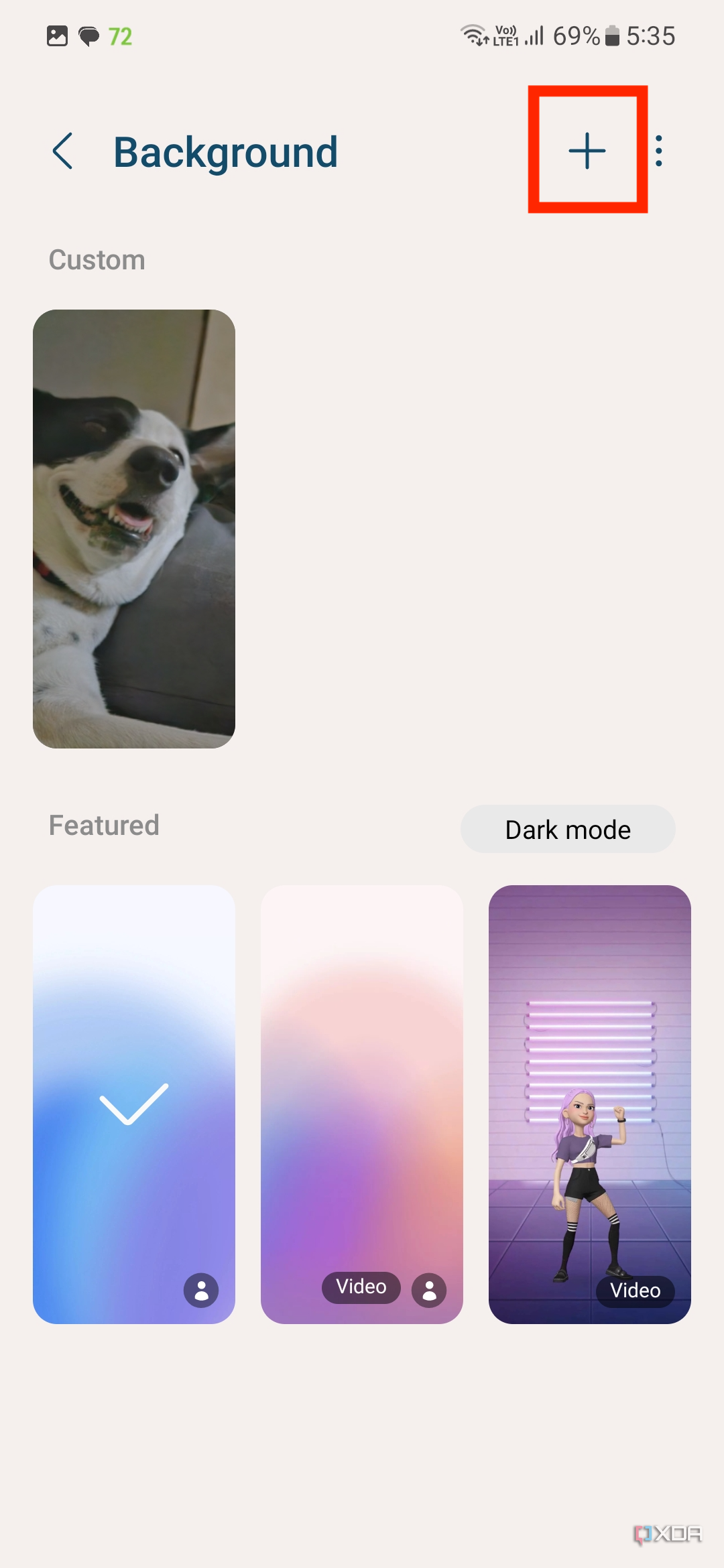 How to set a custom call background for your contacts on a Samsung device