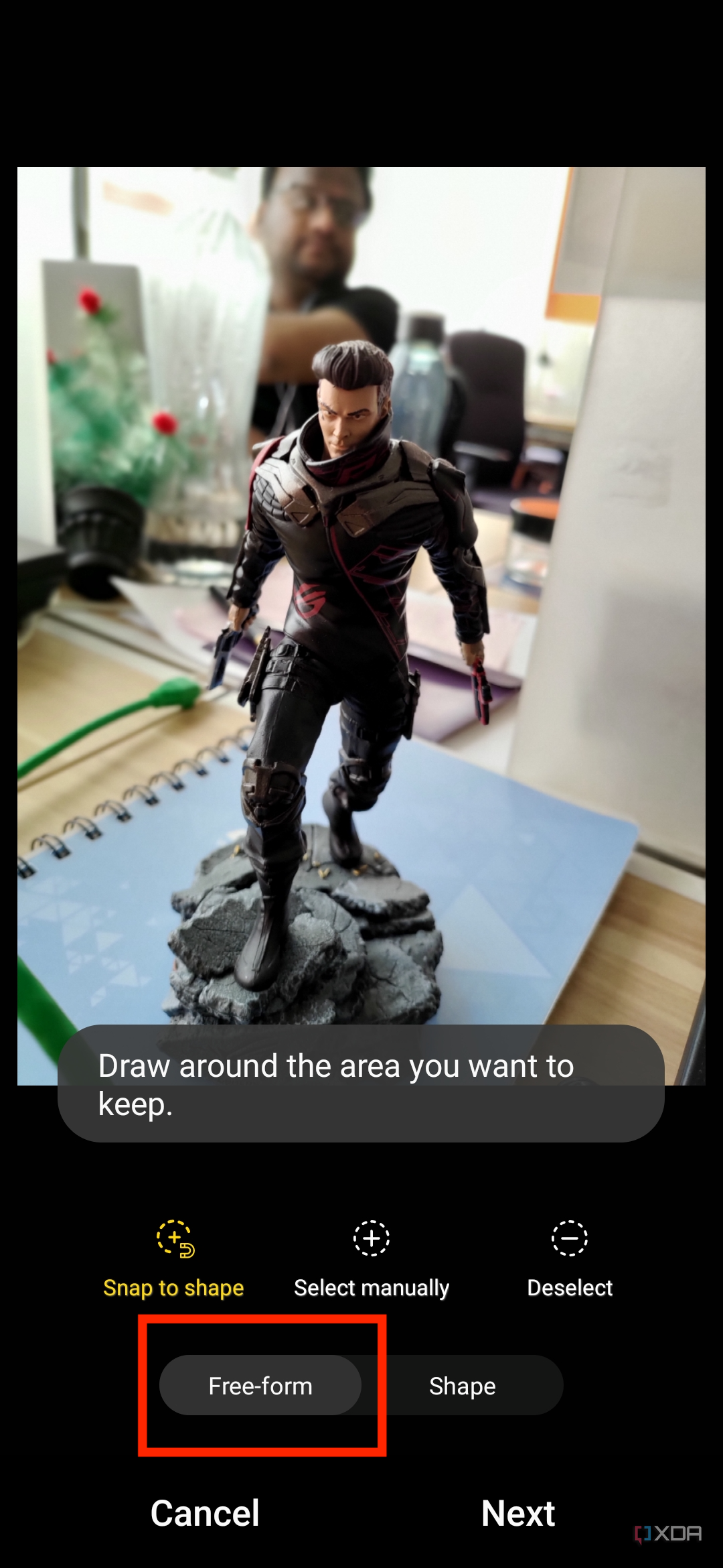 How to create a custom sticker on Samsung Galaxy devices