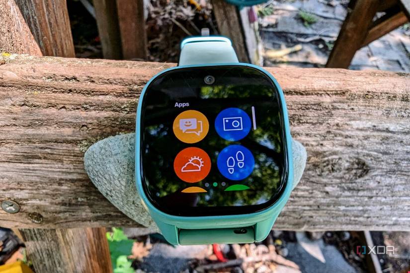Gizmo Watch 3 kids smartwatch review: Basic and secure, with a touch of fun