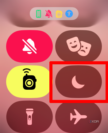 How to put an Apple Watch on silent