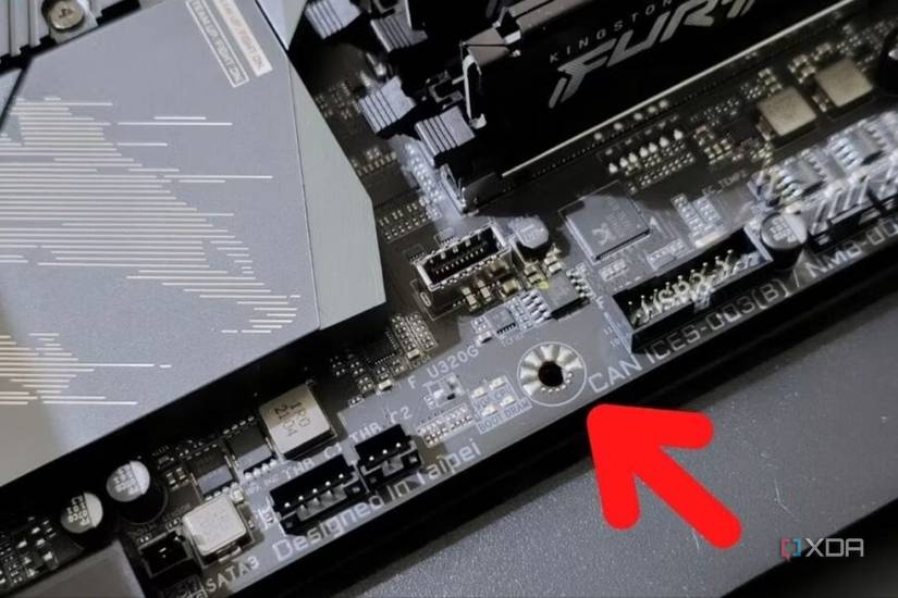 How to change the motherboard inside your PC