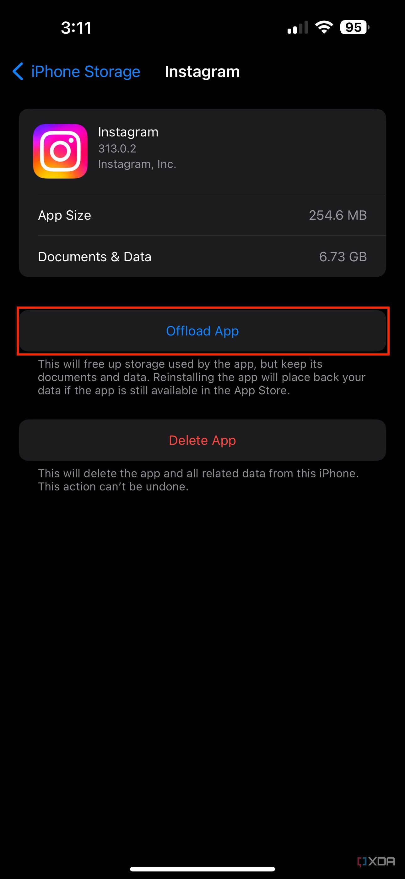 How to uninstall an app on iPhone
