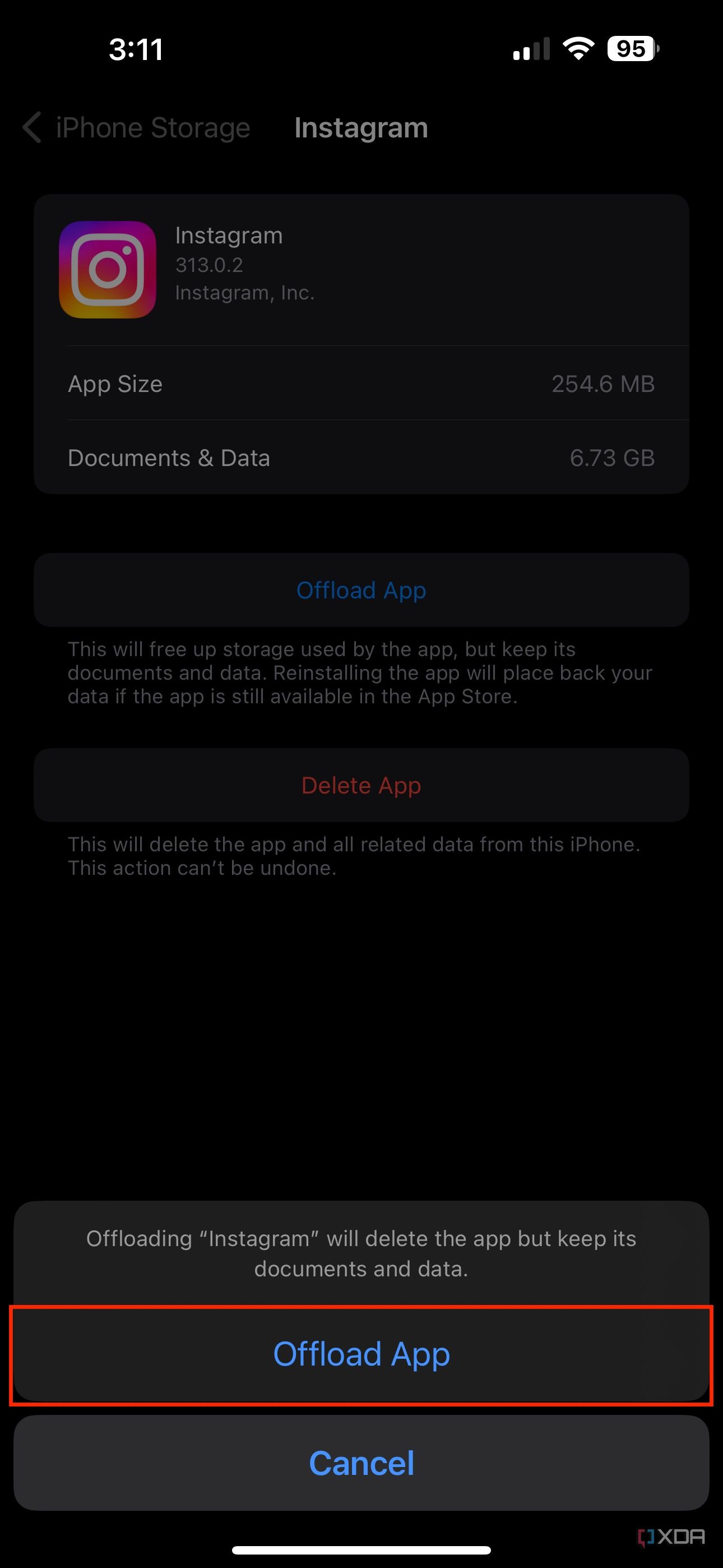 How to uninstall an app on iPhone