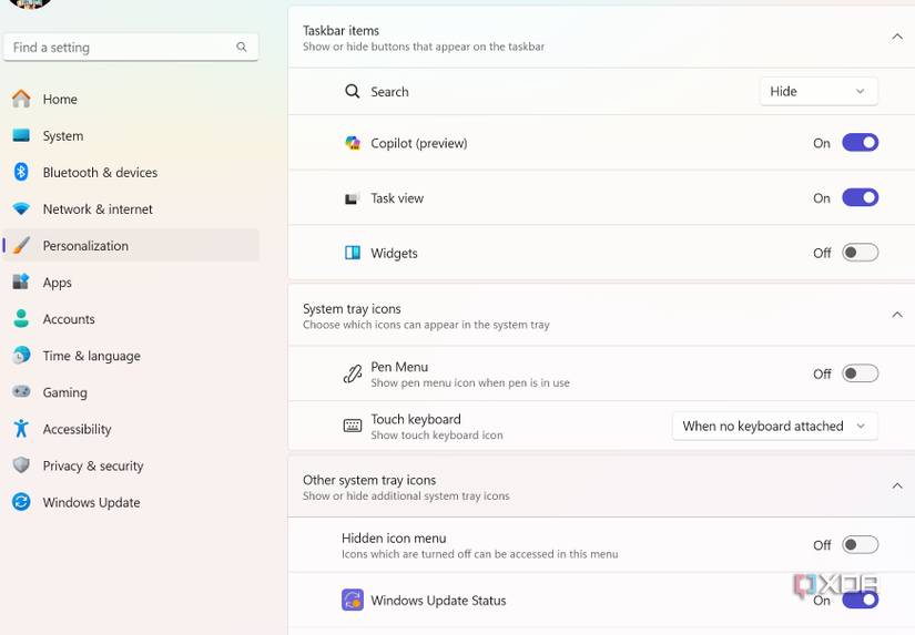 How to move the taskbar in Windows 11