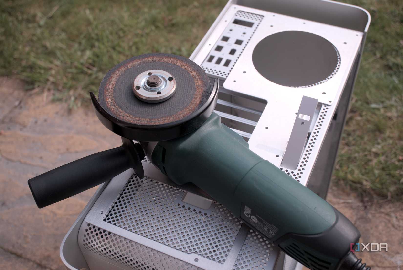 How I revived an old Mac Pro and created a killer gaming PC