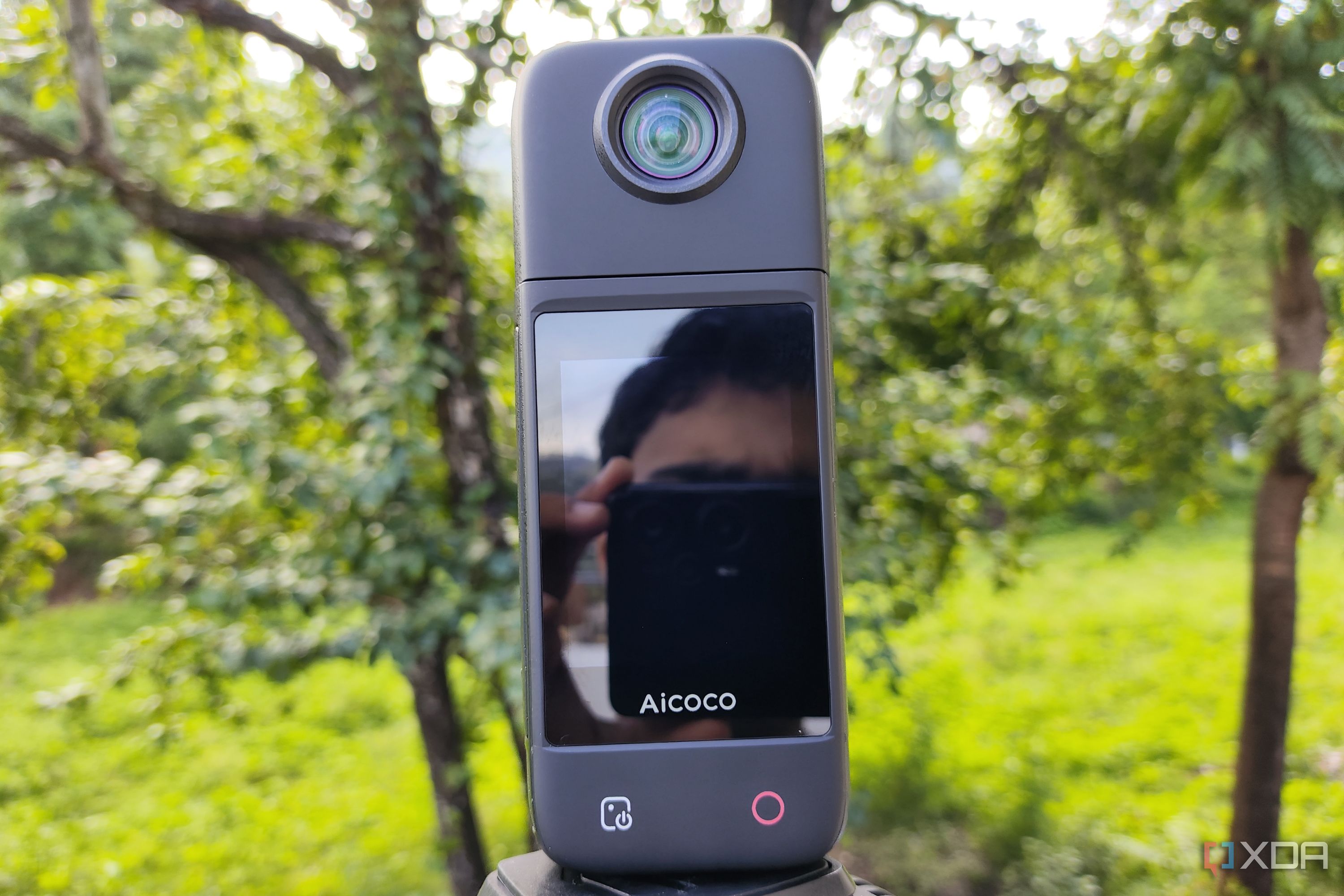 Aicoco onAir review: A decent live-streaming camera with a deal ...