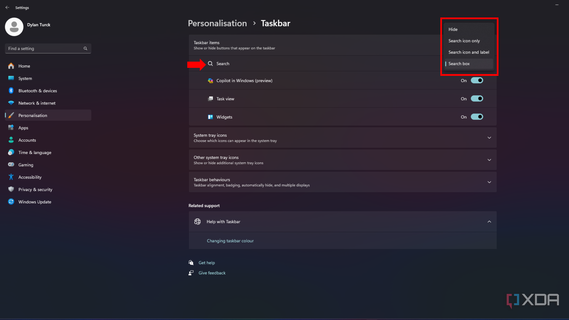 How to personalize your taskbar in Windows 11