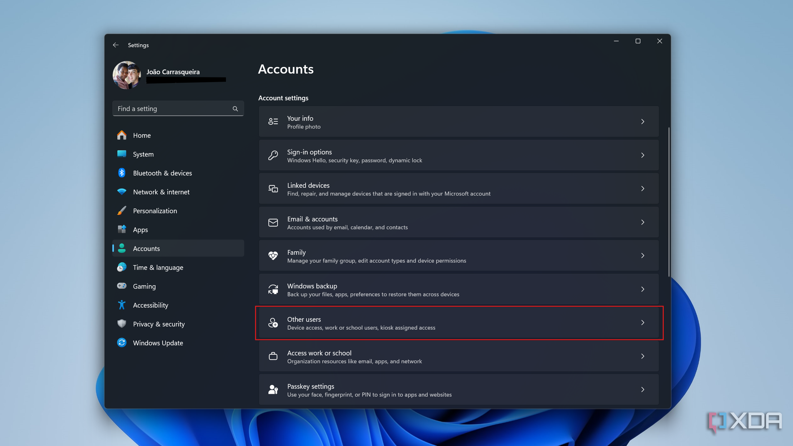 How to change the administrator email on Windows 11