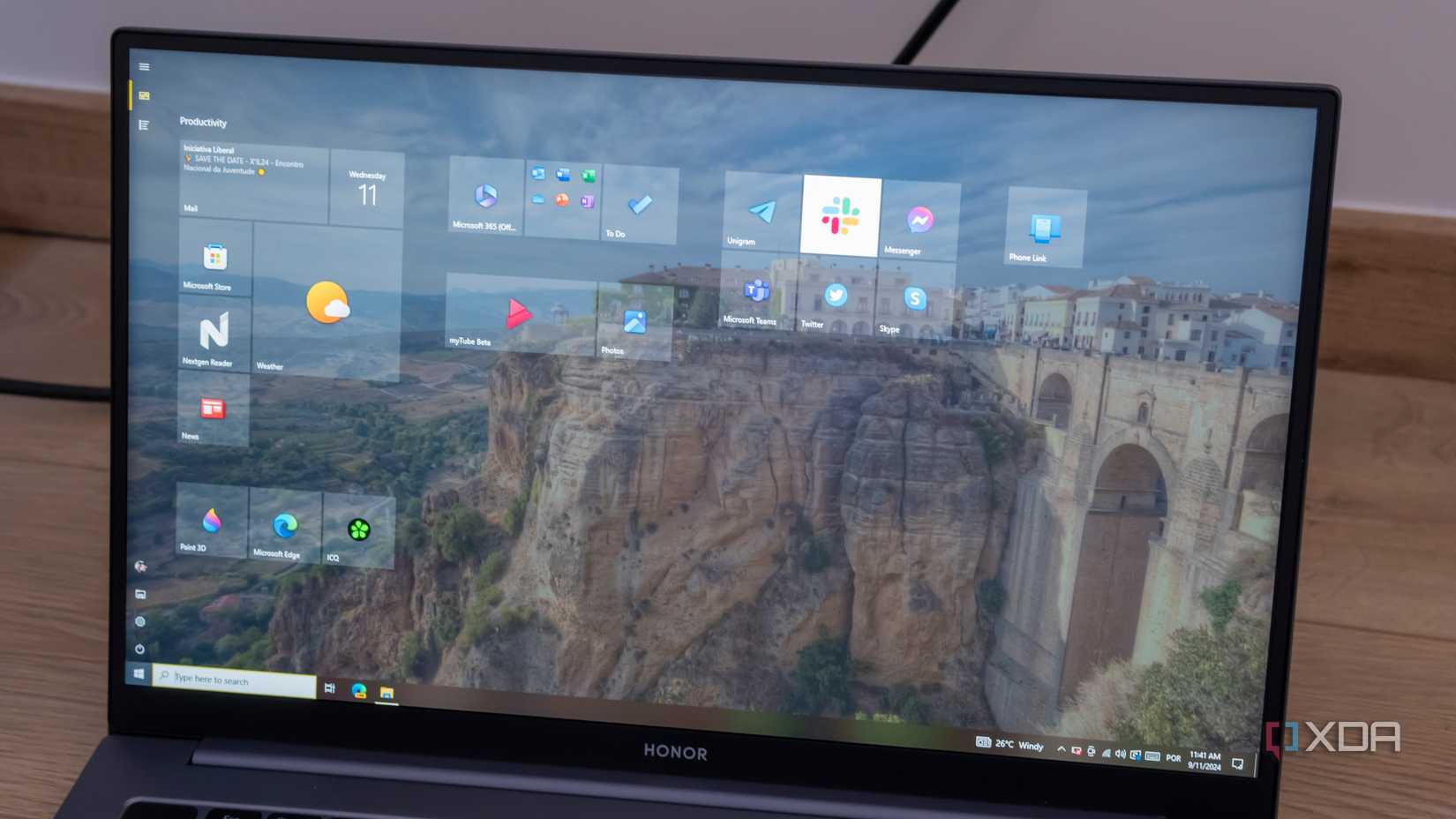 Windows 7 gains support for modern apps, but not the way you'd expect