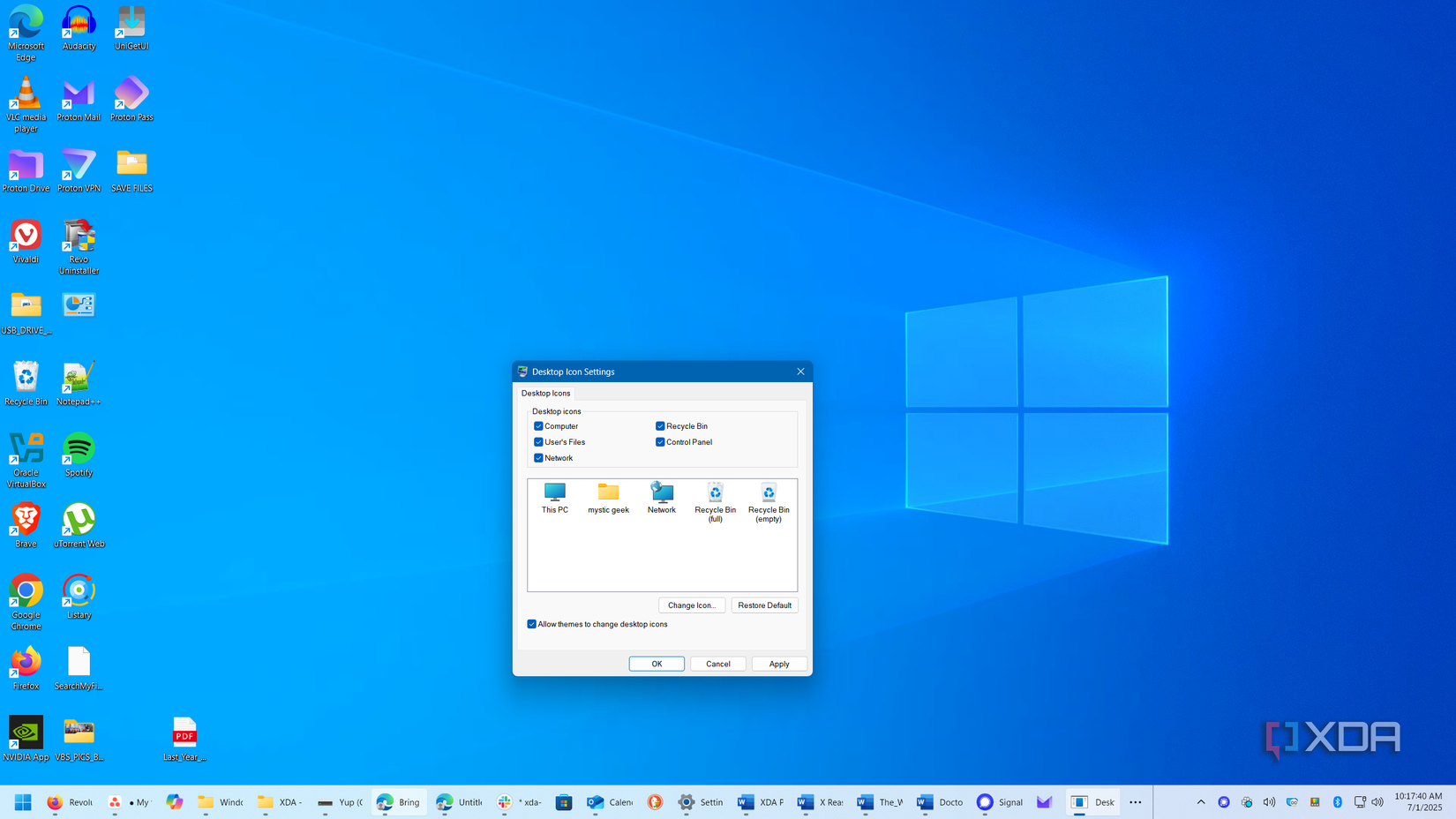 I made Windows 11 look like 10 without tools
